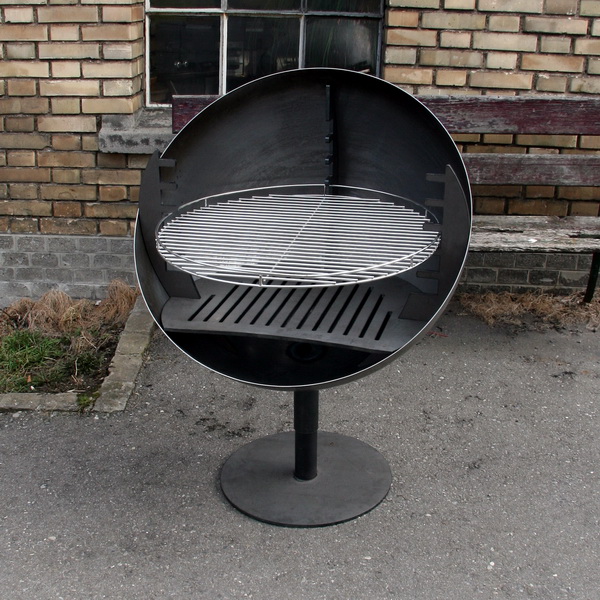 Bubble Feuerschale mit Grill - Metall Werk Zürich AG